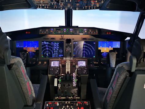 Full Flight Simulator Cockpit