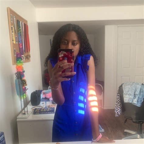 Tiktok Queen ️ Camelliasylvester • Threads Say More