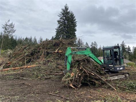 Different Mechanical Land Clearing Methods