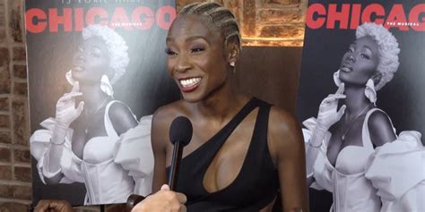 Video Meet Chicagos New Roxie Pose Star Angelica Ross
