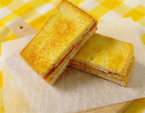 심플한 계란 햄 치즈 샌드위치 만들기 미코유