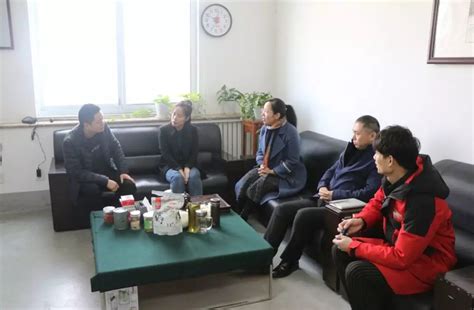 内蒙古通辽泽强大药房一行莅临公司参观交流山东燕喜堂医药连锁有限公司