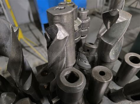 High Precision End Mill Of Various Sizes For Heavy Cutting Tools For