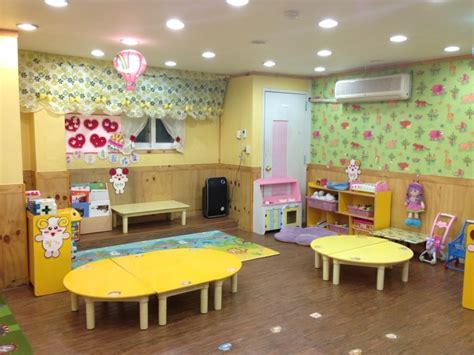 유치원 교실꾸미기 어린이집 교실꾸미기 커튼만들기 교실꾸미기 한지커튼 네이버 블로그