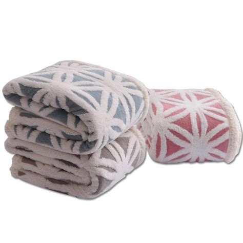 Velvet Dormitory Jacquard Thick Sofa Nap Lamb Sherpa Blanket China Lamb Blanket And Sherpa
