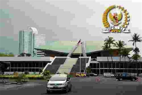 DPR Di Era Jokowi Disebut Paling Terburuk Sejak Reformasi Berita HOT