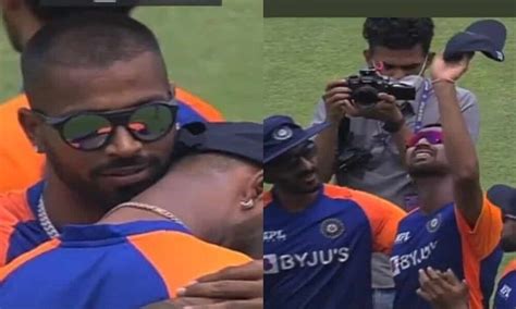 India Vs England Krunal Pandya Gets Emotional On Receiving ODI Cap From Brother Hardik Watch