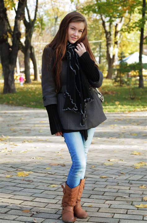 Emily Blooms Hd Photos And Personal Information V2ph