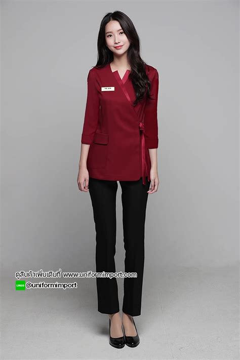 ชุดพนักงานร้านทำเล็บ คลิกภาพดูรายละเอียดด้านใน ชุดพนักงานคลินิกความงาม ชุดทำงานผู้หญิง เสื้อ