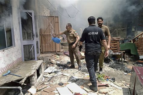 Muslim Mobs Burn Churches In Pakistan After Accusing Christians Of