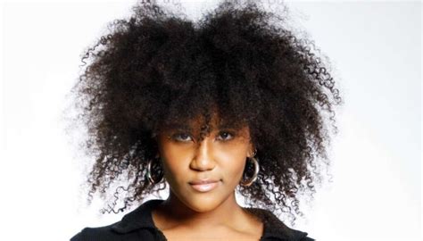 Aisha Amici Vediamo Chi è La Cantante Di Amici 21 Mam E