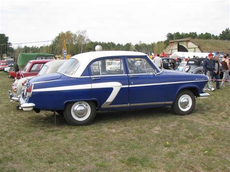 Limousine GAZ M 21 "Wolga" aus der Bunderhauptstadt Berlin beim ...