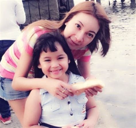 รวมไอจีดารา รวมไอจีดารา Added A New Photo