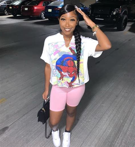 𝓓𝓸𝓼𝓮𝓸𝓯𝓭𝓲𝓸𝓻 Girls Streetwear Boujee Outfits Fashion Inspo Outfits
