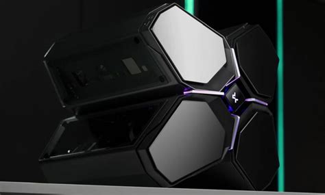 Deepcool Quadstellar Infinity Case In Unusual Design