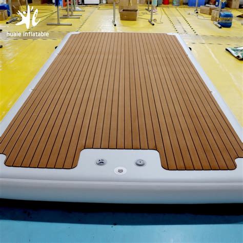 Water Entertainment Yoga Mat Inflatable Water Leisure Platform Dock Inflatable Floating Island