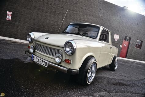 1987-trabant-601-deluxe-front-view - Lowrider