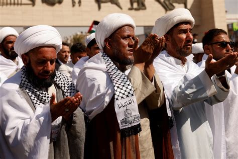 Tens Of Thousands Rally In Mideast West To Support Israel