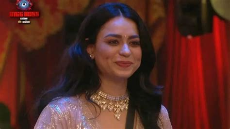 Bigg Boss 16 December 4 Written Update Soundarya Sharma Relieved