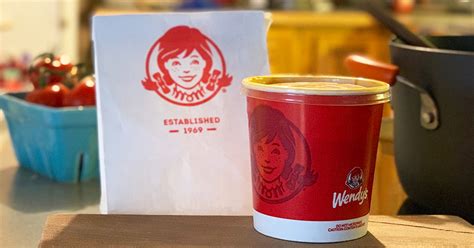 Wendys Famous Chili Coming Soon To Grocery Stores Hip2save