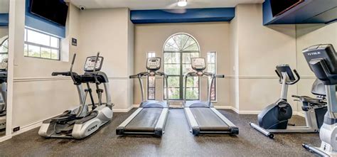 Luxury Apartments In West Palm Beach Fl Village Place Apartment Homes