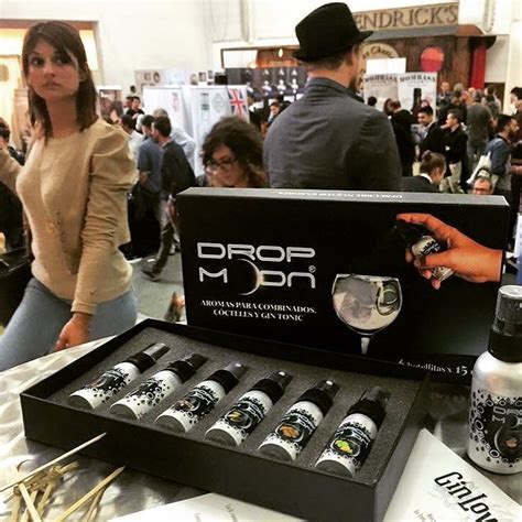 GinAndTwitts SoyGinTonic on Instagram Aromas especiales para copas únicas con dropmoon es
