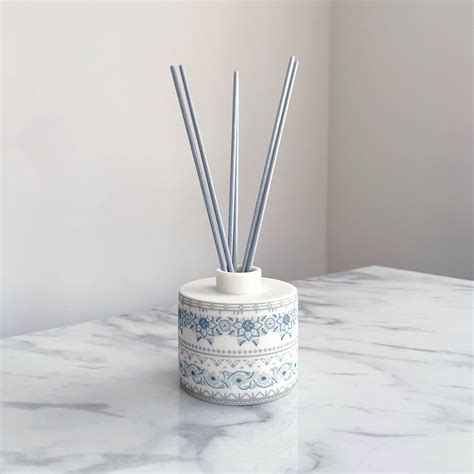 Reed Diffuser Pot Safflower Design Alex Allday Ceramics