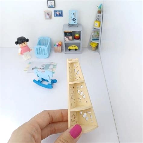 خرید و قیمت ماکت شلف استند چوبی طرح کنج دیواری مینیاتوری ترب