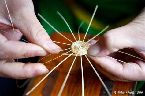貴州85後大學生夫妻回村創業從事竹編工藝年產值近100萬元 每日頭條