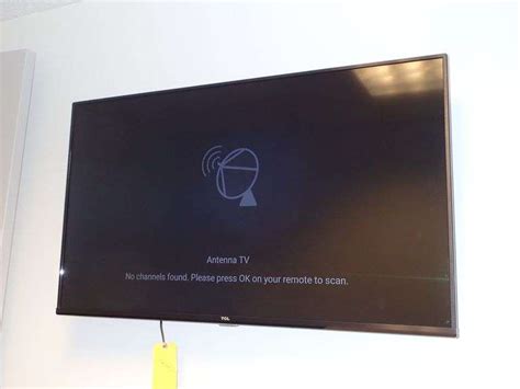 TCL TELEVISON MODEL S W WALL MOUNT AND REMOTE Rosen Systems