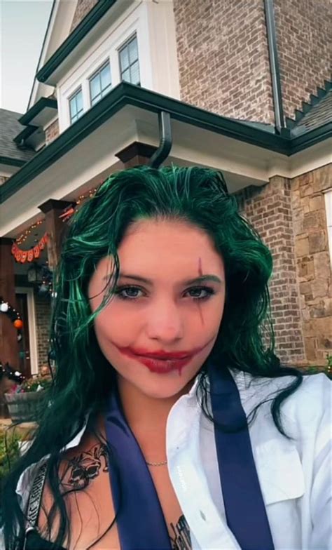 Jayla Walton 💚💜😈