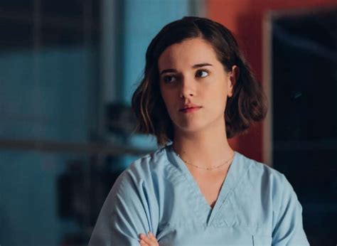 Martina Carelli Doc 3 Chi è Laura Cravedi Età Fidanzato Biografia E