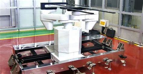 현대중공업 4세대 Lcd운반용 로봇 개발