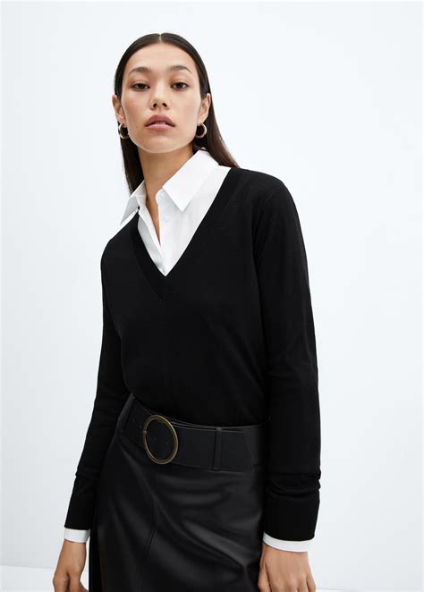 Fine Knit V Neck Sweater