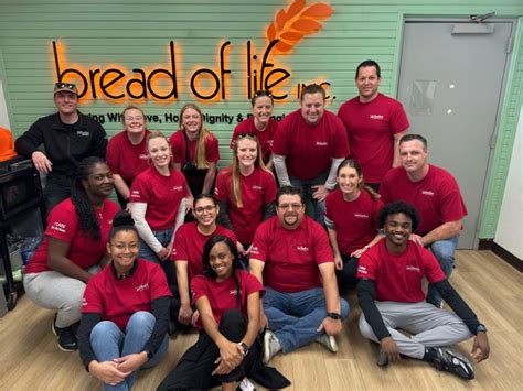 Our Houston Methodist Athletic Trainers Took Time To Give Back By Volunteering At Bread Of Life