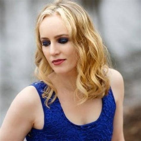 Biografie Lyane Hegemann Frc All Music