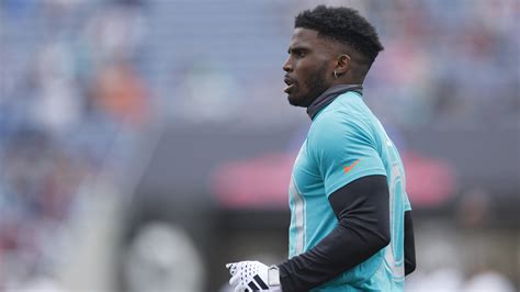Influencer Says Tyreek Hill Broke Her Leg During Football Drill