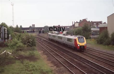 35mm Railway Slide Virgin Voyager Class 220 220012 Burton On Trent