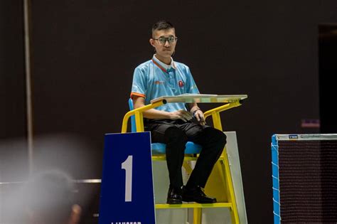 វាយសី វិញ្ញាសាជាក្រុម កម្ពុជា