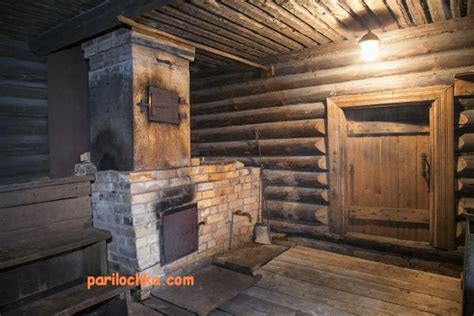 Дверь в парную деревянная стеклянная установка двери в парилку