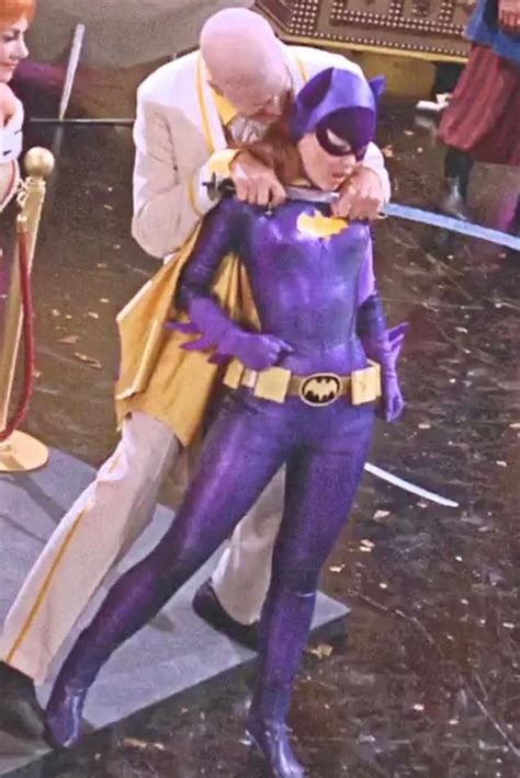 Batgirl Peril By Jimthevillian On Deviantart