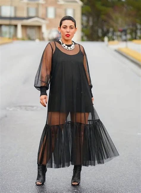 Pin By Elizabeth Self On I Cant Find Anything To Wear Sheer