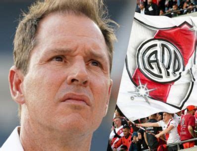 Brito no lo puede creer el tremendo puñal que un jugador muy querido le clavó a los hinchas de