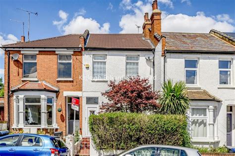 Pembroke Road Muswell Hill 3 Bed Terraced House 700 000
