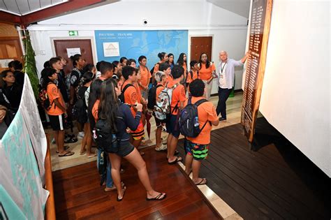 Visite Guidée De 80 Délégués De Classe Du Collège De Punaauia