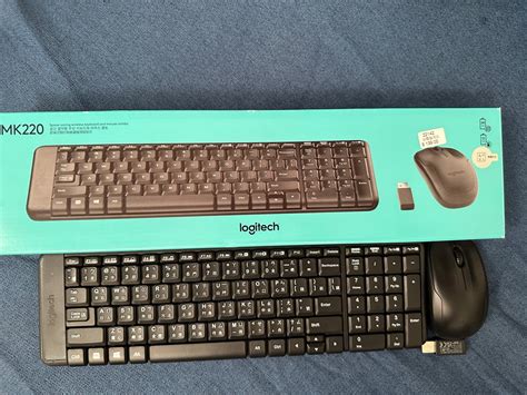 Logitech Wireless Keyboard And Mouse Mk220 電腦＆科技 電腦周邊及配件 電腦鍵盤及相關產品 Carousell