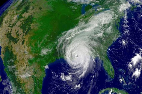 what it s like to experience a hurricane