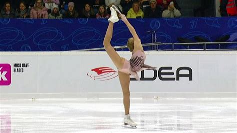 Виктория Нестерова Короткая программа Женщины Казань Гран при России по фигурному катанию