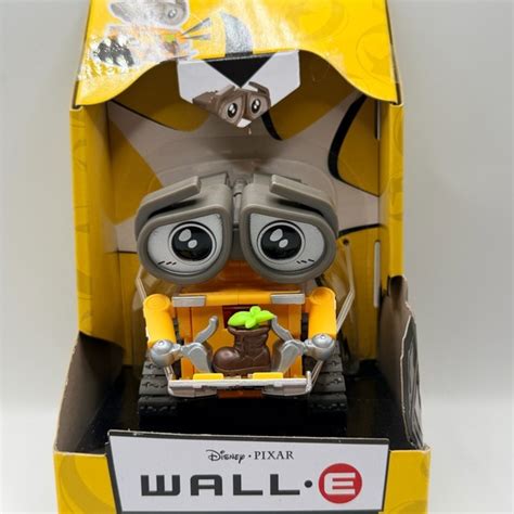 Pixar Toys Disney Pixar Walle Action Figure With Orange And Gray