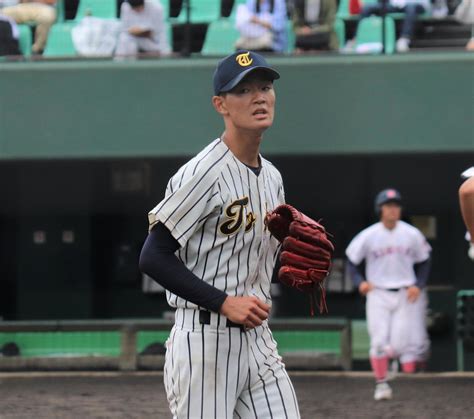 東海大相模4強、1年生右腕・福田拓翔が完封 原俊介監督評価「体も強くなってきた」／神奈川 高校野球写真ニュース 日刊スポーツ